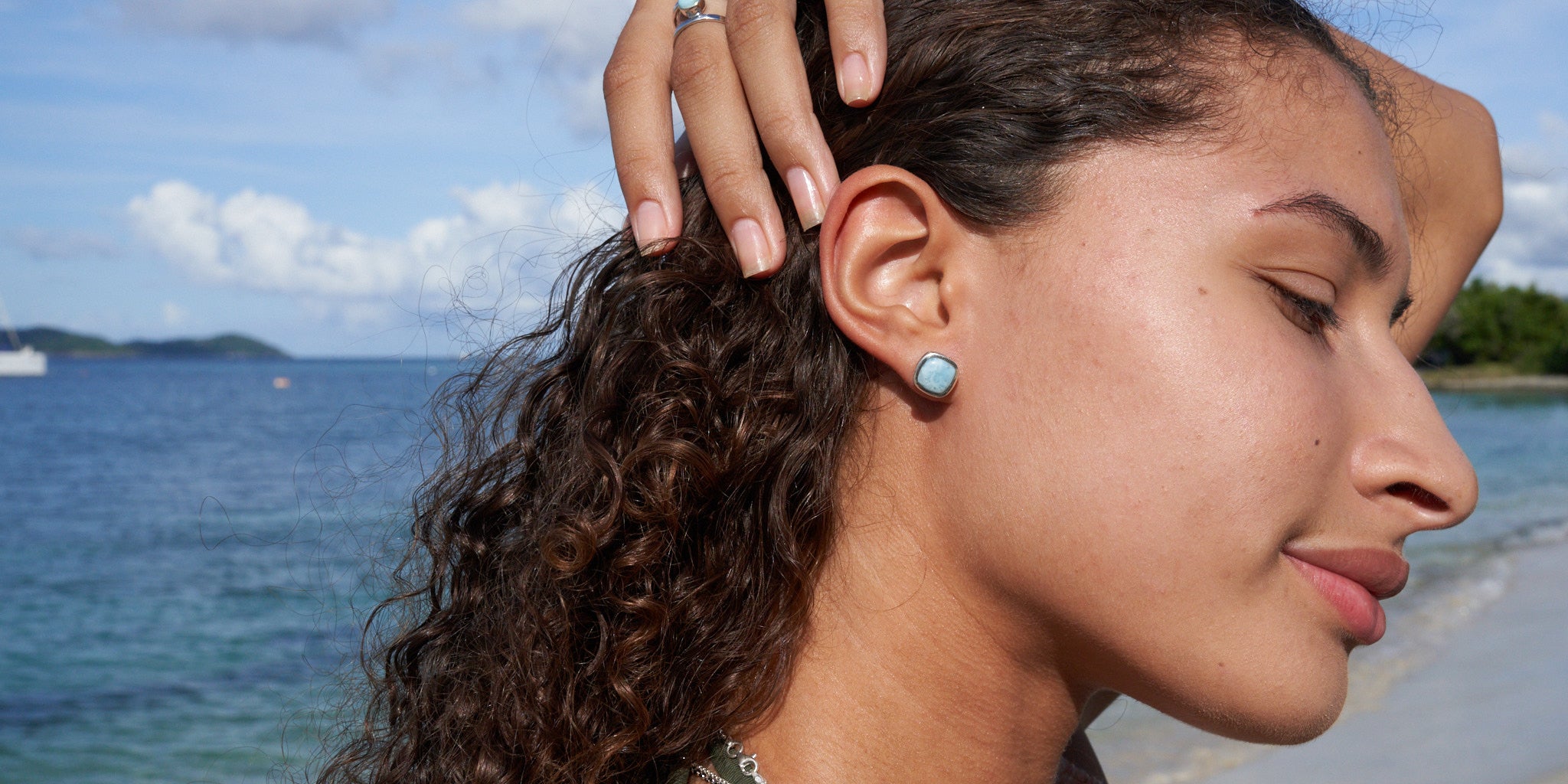 Stud Earrings - Vibe Jewelry
